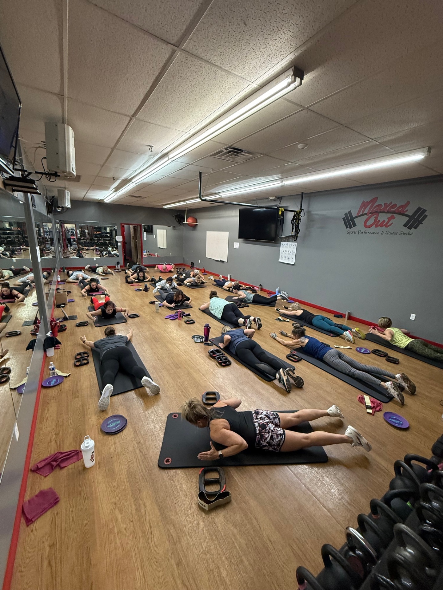 Maxed Out Gym | Push Your Limits